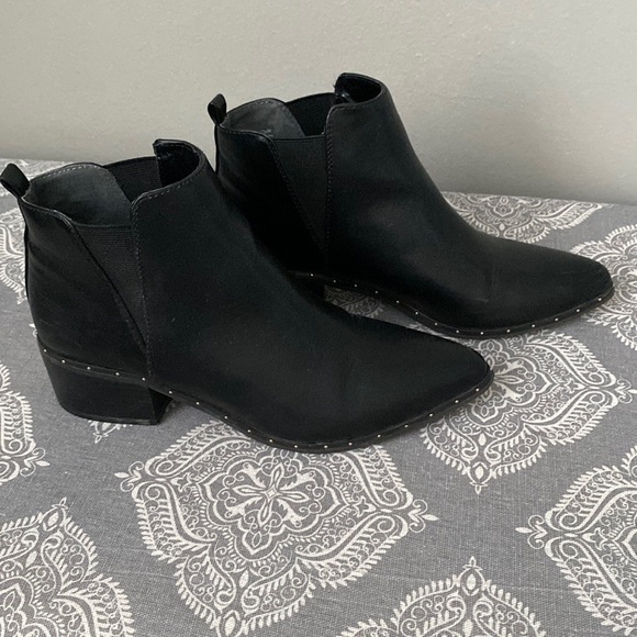 Bar III | Shoes | Booties Black Leather Size 62 | Poshmark